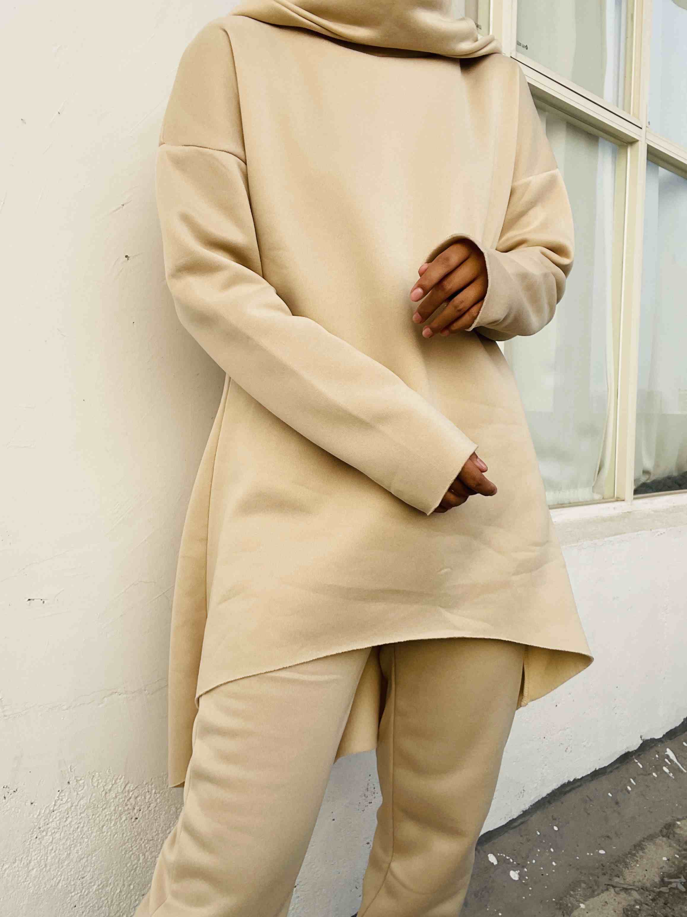 Long Sleeve Dip Hem Hoodie & Drawstring Pants Set