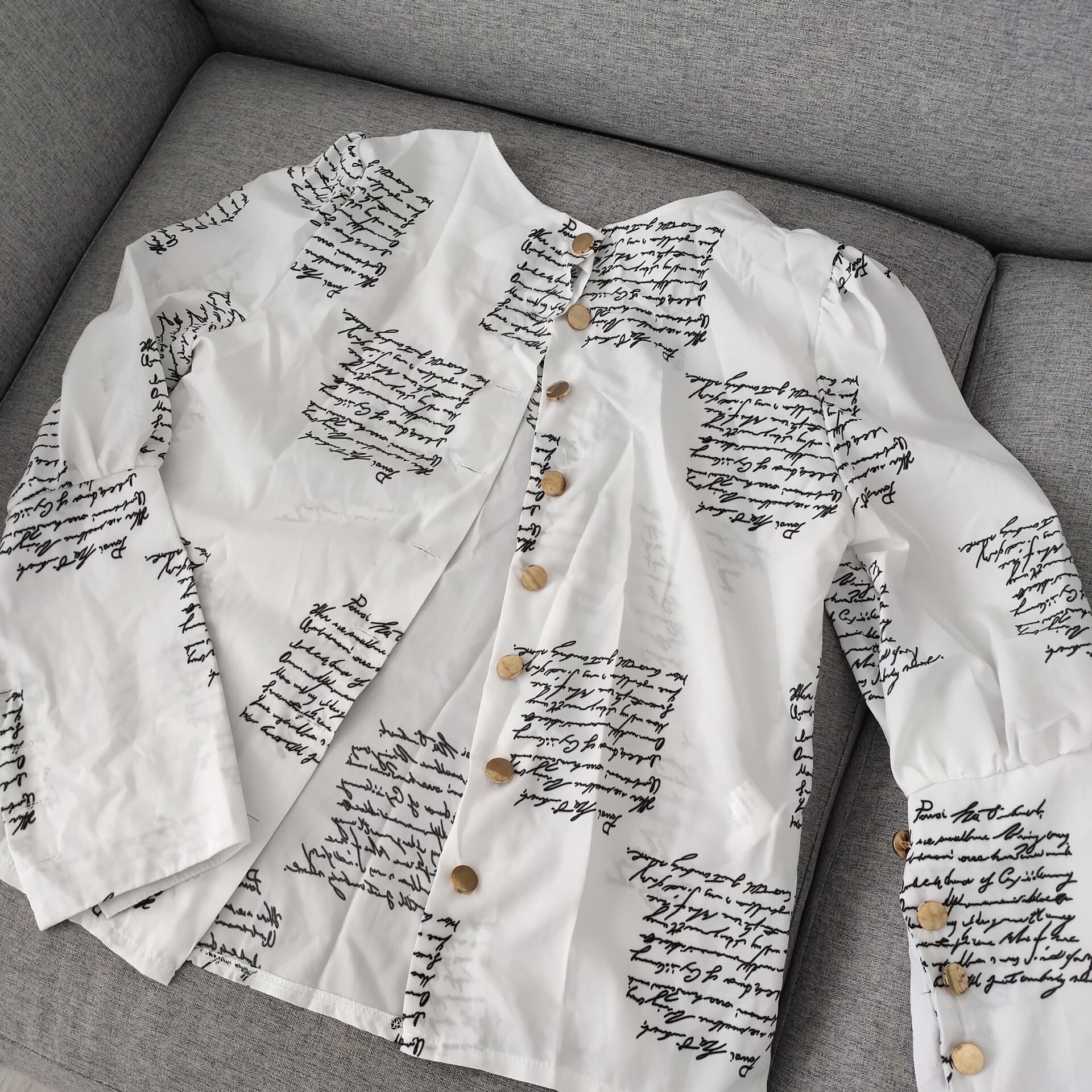 Letter Print Buttoned Long Sleeve Top