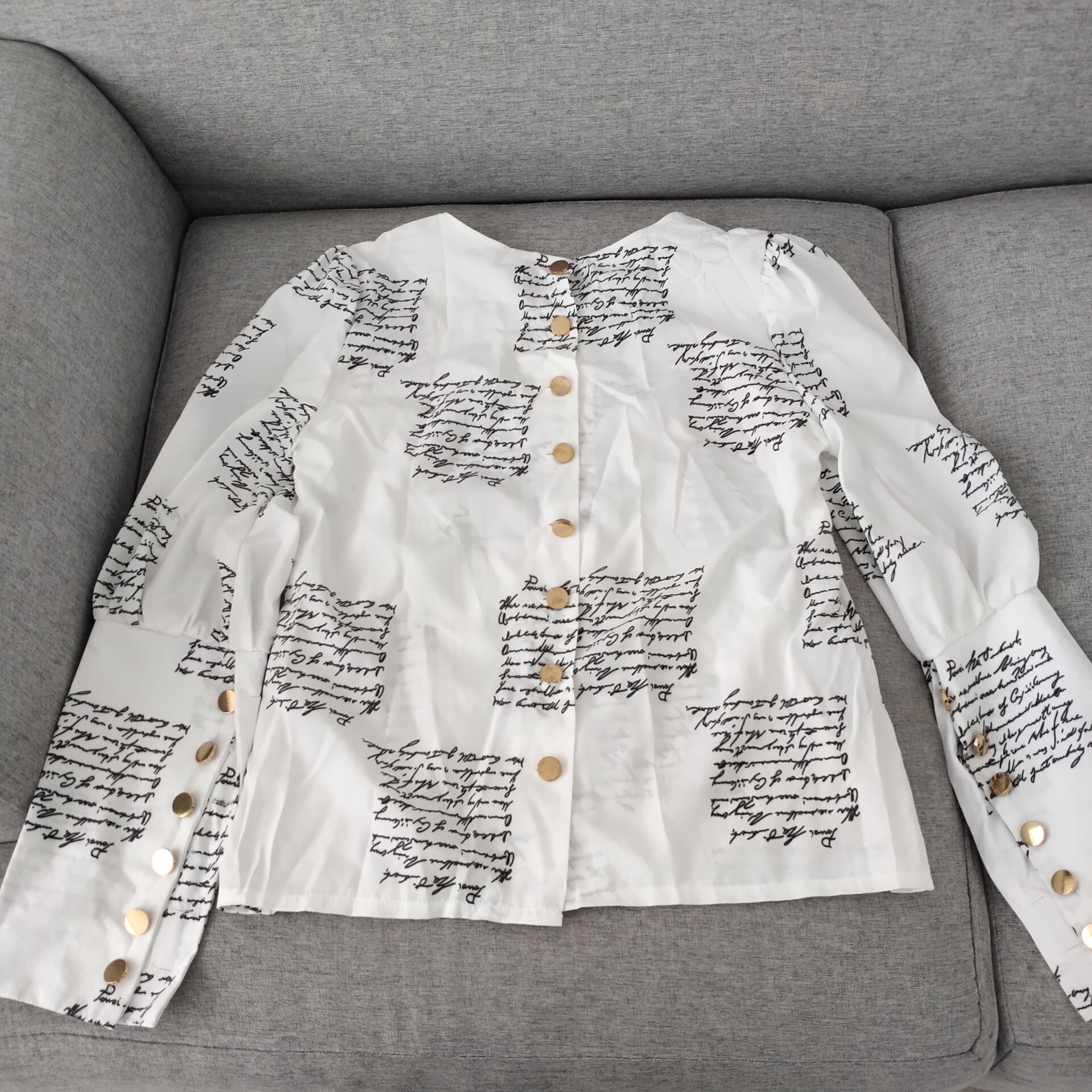 Letter Print Buttoned Long Sleeve Top