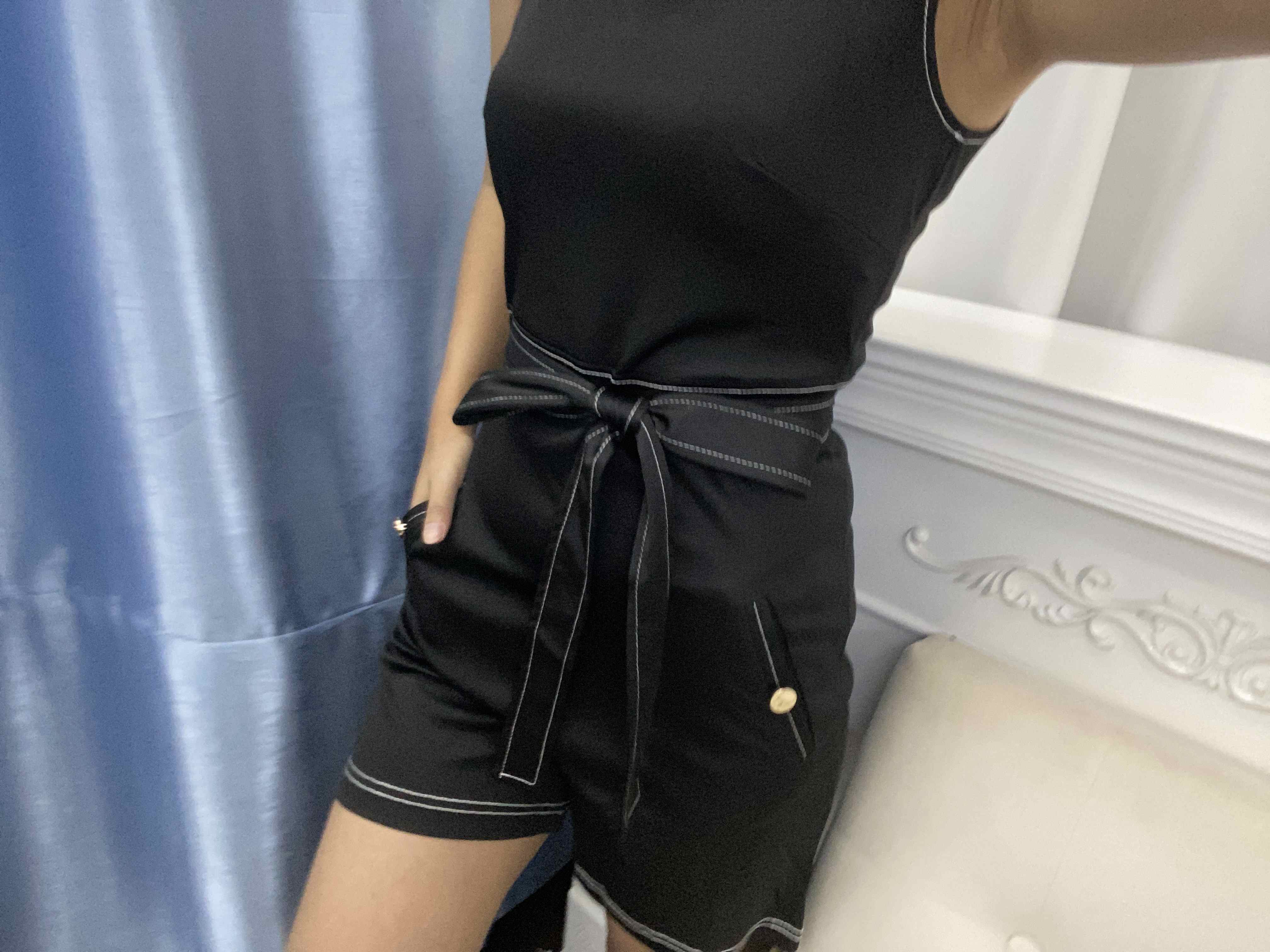 Contrast Binding Pocket Design Tie Waist Romper