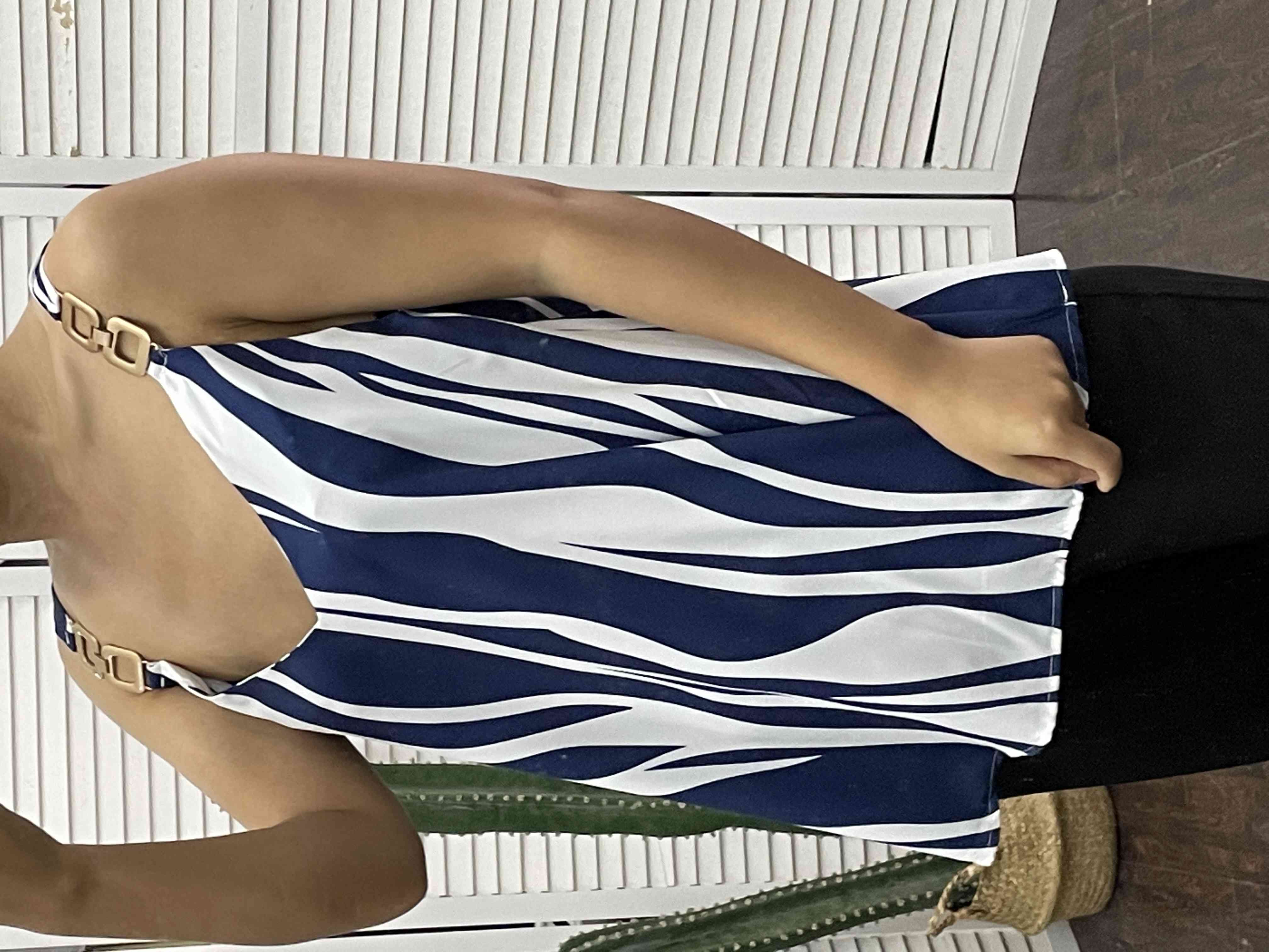 Zebra Stripe Print Chain Strap V-Neck Cami Top