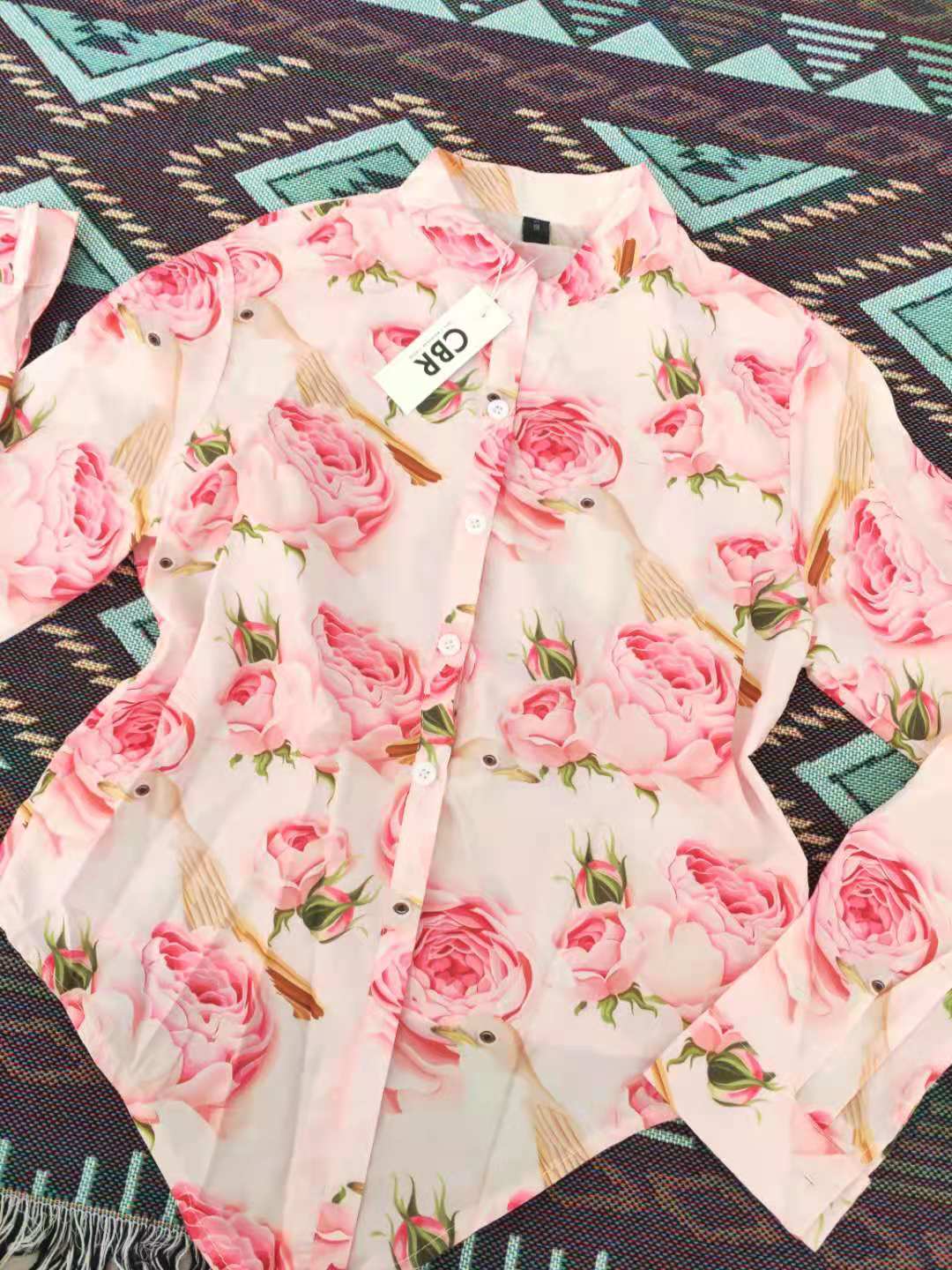 Floral Print Long Sleeve Buttoned Top