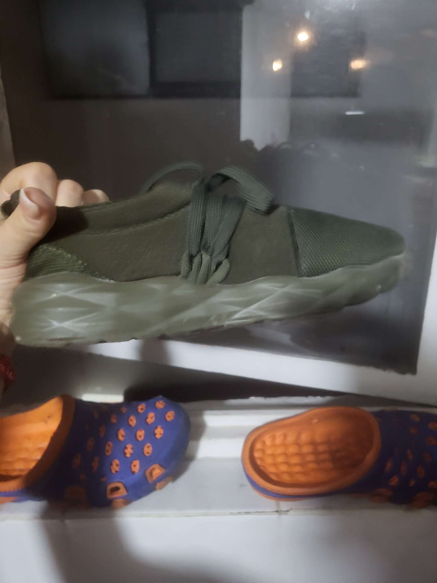 Geometry Pattern Lace-up Casual Sneaker