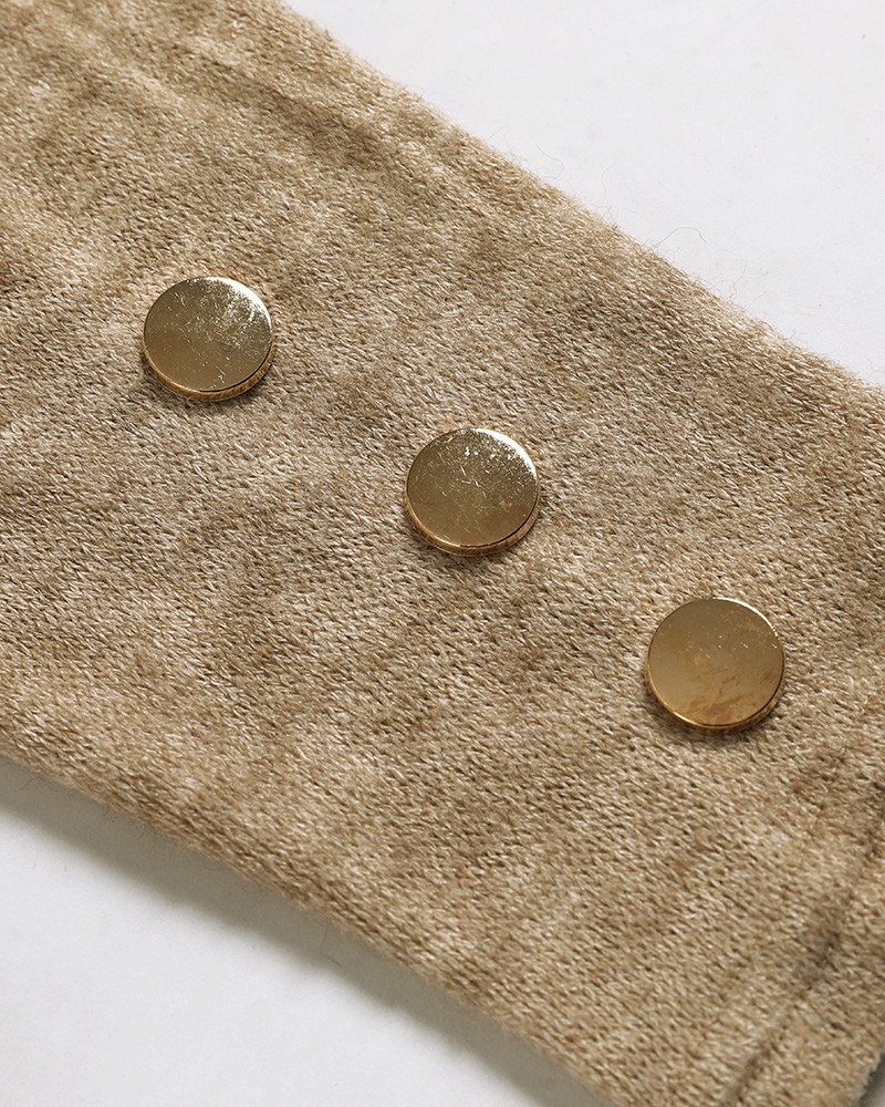 Letter Print Cold Shoulder Chain Strap Top