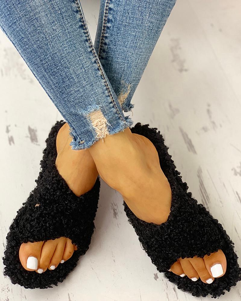 Solid Fluffy Crisscross Design Flat Sandals