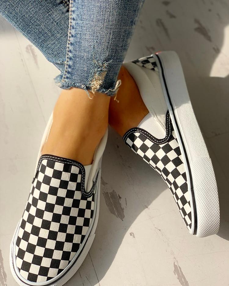 Checkered Flat Casual Canvas Sneakers