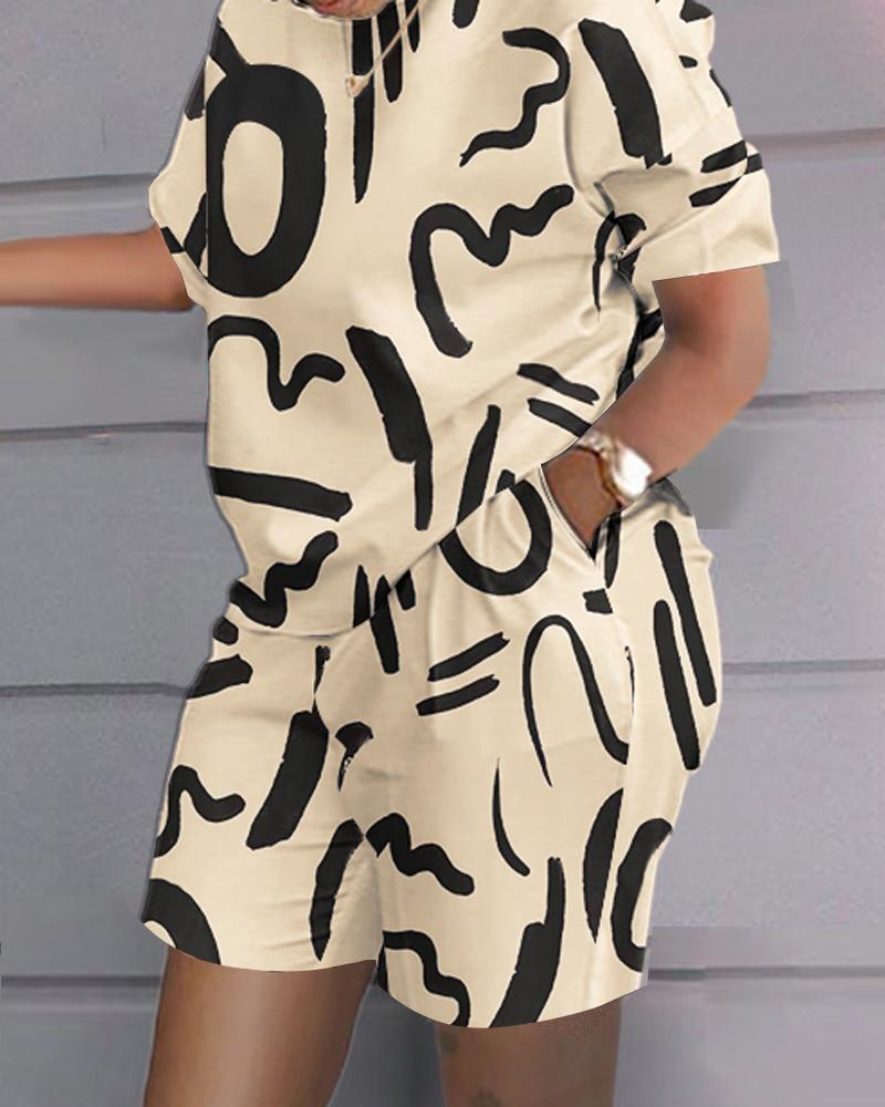 Plus Size Abstract Print Casual Top & Shorts Set